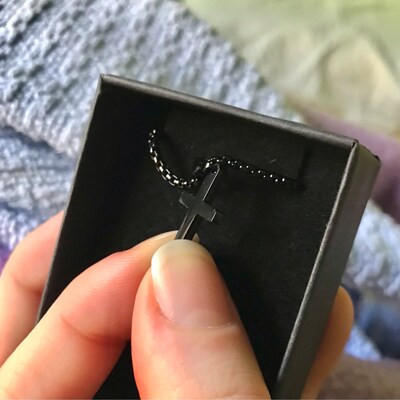 Small Cross Necklace for Men, Stainless Steel Silver Cross Necklaces ...