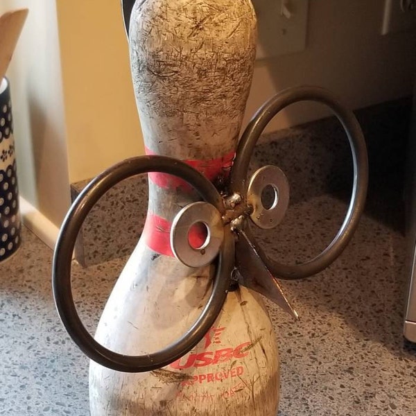Bowling Pin Yard Art Bird. Recycled Garden Sculpture. - Etsy