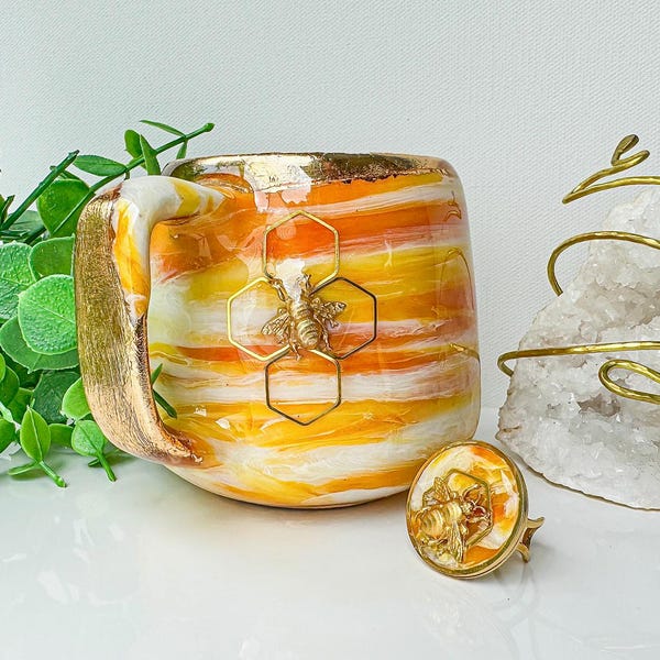 Brass BUMBLEBEE, Brass Bee, Gold Bees, Insect Stamping, Brass Findings, Unplated Brass Honeybee ...