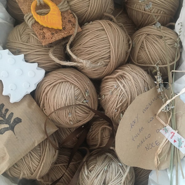 Yarn Dyeing Kit Walnut Husks, Onion Skins or Glodenrod and Mordants ...