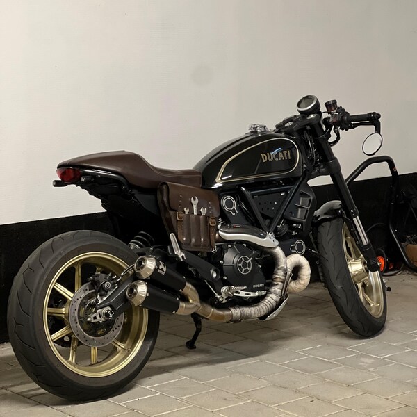 Triumph Bonneville Scrambler Leather Tank Belt Cafe Racer and Scrambler ...