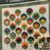 Tonga LUSH Block of the Month PATTERN by Wing & a Prayer - Etsy Canada