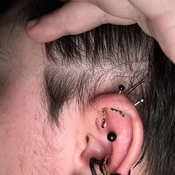 Dainty Emerald CZ Pear F136 Titanium 16G 18g Push Pin Flat Back ...