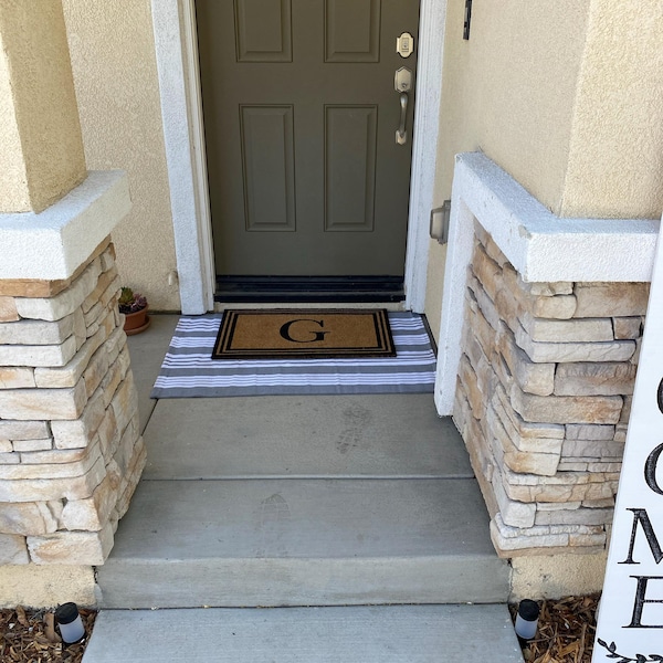 Monogrammed Coir Border Door Mat,monogram Border Personalized Doormat ...