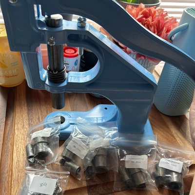 Hand Press for Double Cap Rivets, Eyelets Grommets, Rhinestone Rivets ...