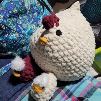 Mama and Mini Mabel Chicken CROCHET PATTERN - Etsy