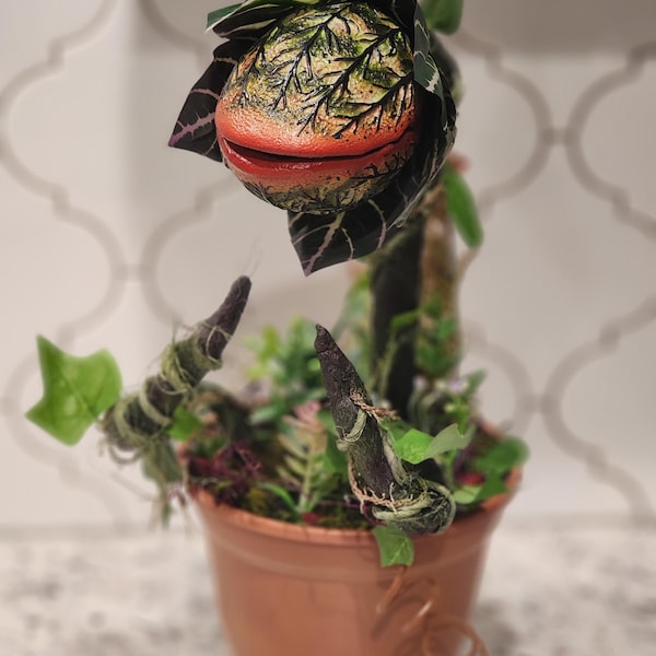 Deluxe Baby Audrey II Replica Prop Display From "little Shop of Horrors ...