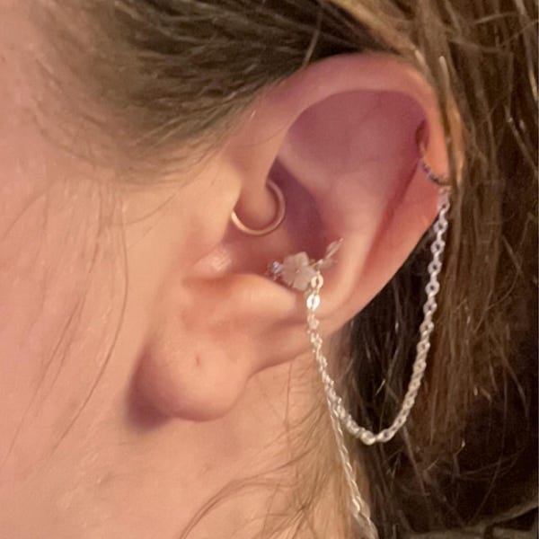 16G Shell Flower With Pearl and Crystal Earring/cartilage/conch/ Helix ...