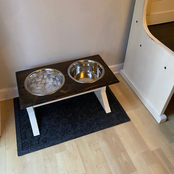 Medium Raised Dog Feeder - Etsy