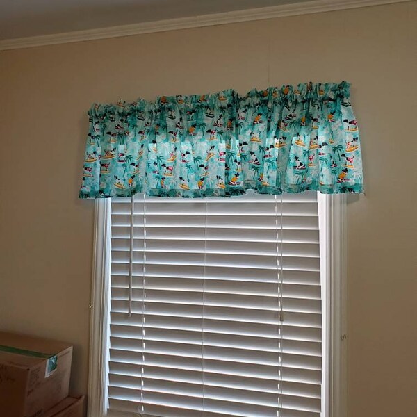 Coastal Cottage Valance With Beach Scene Print Fabric - Etsy