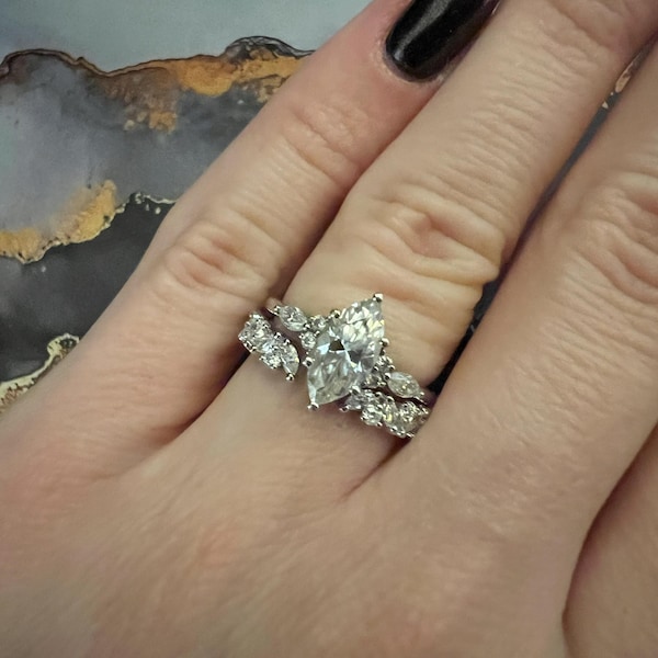 Unique Open Wedding Band Moissanite 10K 14K Gold Unique Curved Wedding ...