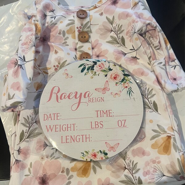 Butterfly Birth Stats Round Wood Baby Name Sign Wooden Personalized ...