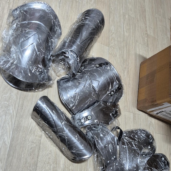 Medieval Knight Shoulder & Bracer Armor, Larp Armor,fantasy Armor ...