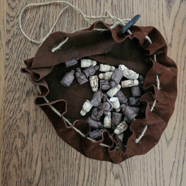 Hnefatafl Board Game. Swedish Falk Art Custom Chess Set Game. Viking ...