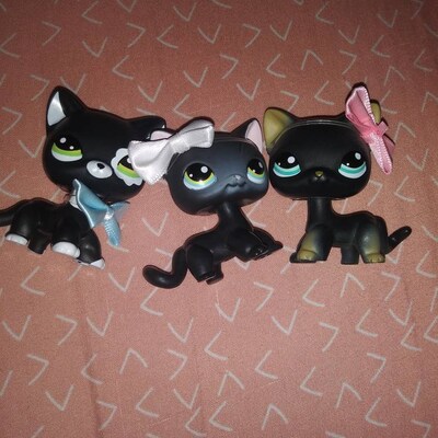 Littlest Pet Shop 4-pcs 2collars 1bowl & 1bone Accessories for Your LPS ...