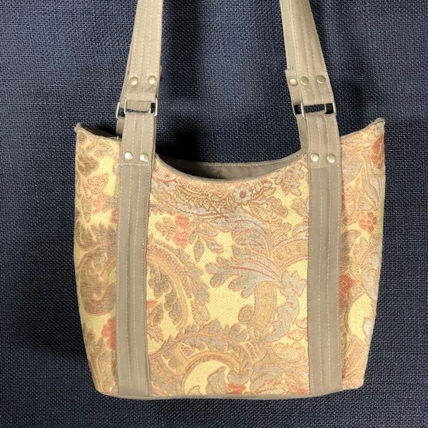 Concealed Carry Sewing Pattern, CC Purse Pattern, Miss Parker CC ...