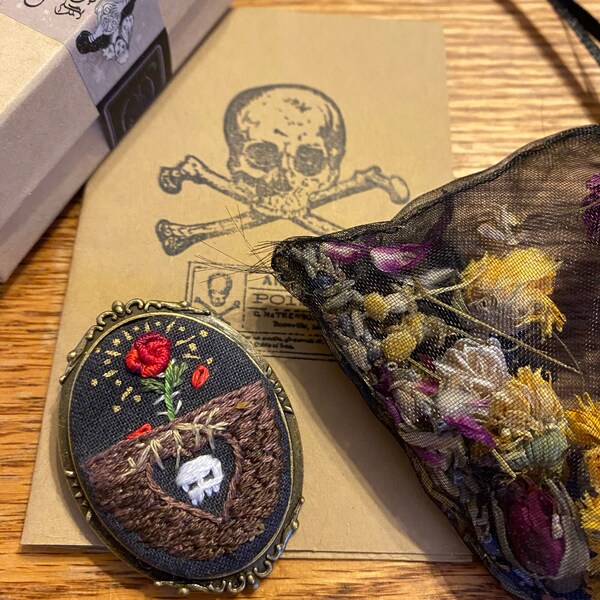 Moon Goddess and the Sun God Totem Dyad Horned God Green Man Couple ...