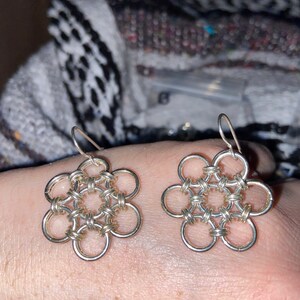 Tutorial: Helix Earrings beginner Chainmaille Project PDF - Etsy