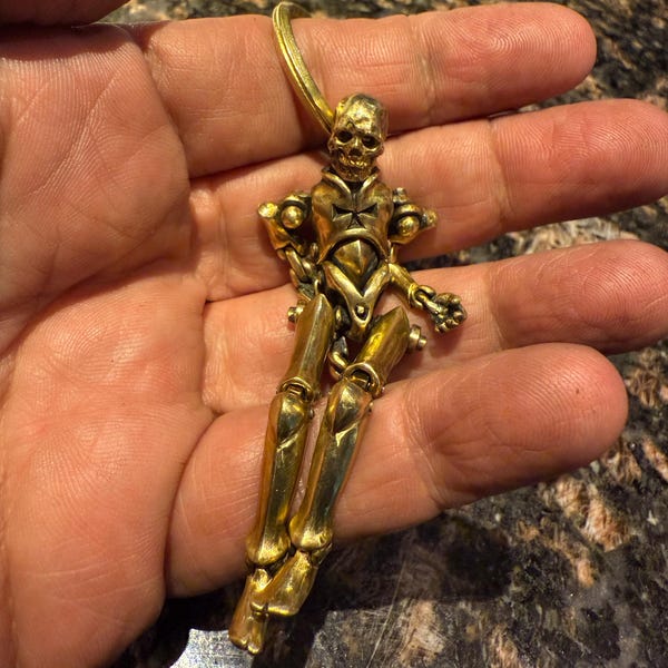 Movable Good Person "resurrection",movable Joints,keyholder,gift ...