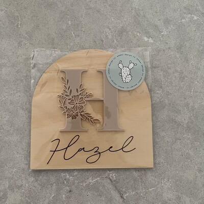 Wooden Floral Initial Arch Plaque - Etsy