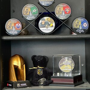 Ice Hockey Puck Holder, Bedroom Décor, Holds 6 Hockey Pucks for a ...