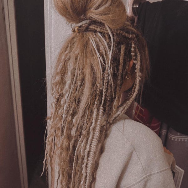 Dreadlocks Like Your Hair. Synthetic Dreadlocks. Curly Synthetic Dreads ...