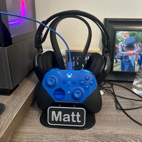 2-in-1 Headphone and Controller Stand With Optional Personalized Name ...