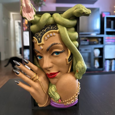 Medusa Book Nook, 3d Printed Fantasy Book Shelf Décor and Bookends - Etsy