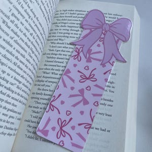 Handmade Bow Bookmark: Laminated Book Lover Gift - Etsy