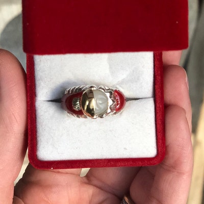 Inspired Lily Ring From the Movie Legend - Etsy