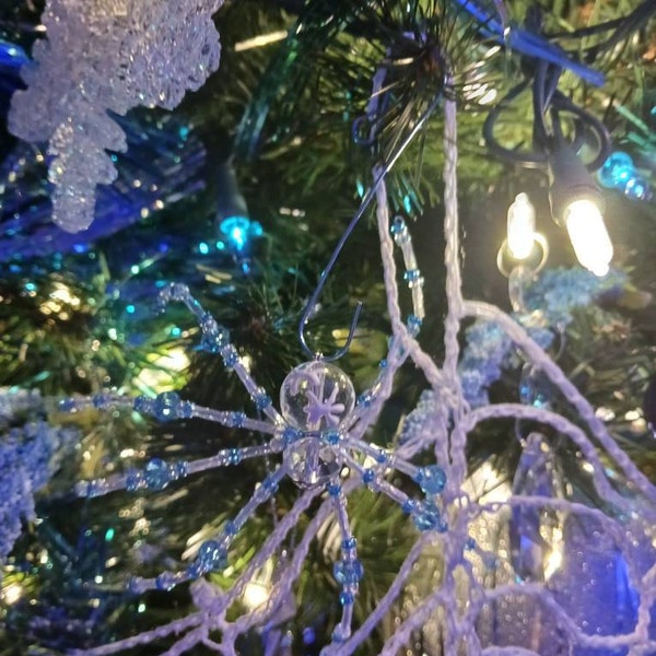 Christmas Spiders, Ornament, Spiderville, Beaded Spiders - Etsy