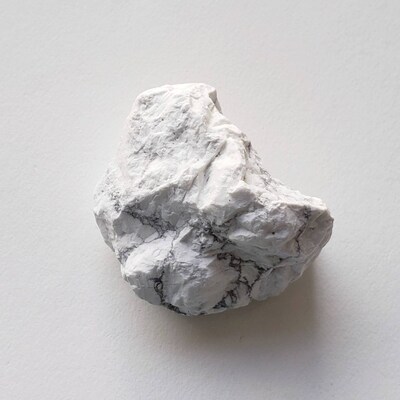Raw White Howlite Stone White Howlite Crystal Rough White Howlite ...
