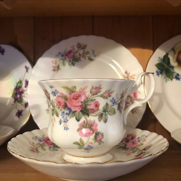 Sewing Caddy. Red Plastic Storage Caddy. Vintage Caddy With Wooden ...