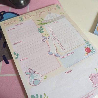 Crayon Set Enamel Pin, Retro Pin, Hard Enamel Pin, Crayon Art, Gift for ...