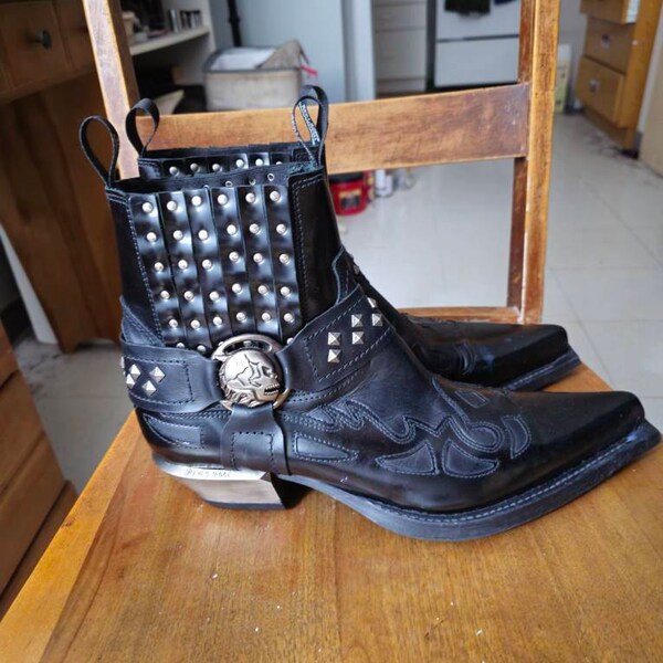 EU 40 / UK 7 Vintage Destroy Boots - Knee High Beige Cream Leather and ...