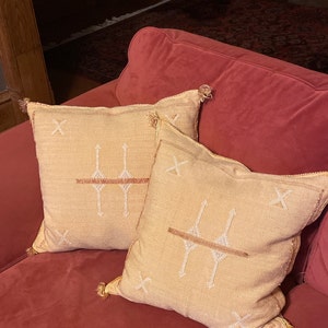 Moroccan Cover Made With Cactus Silk Bright & Sensational 18x18 ...