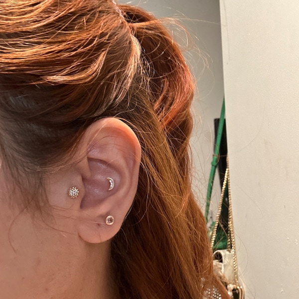 14K Solid Gold Cross Tragus Piercing: 16G Cartilage Earring - Etsy