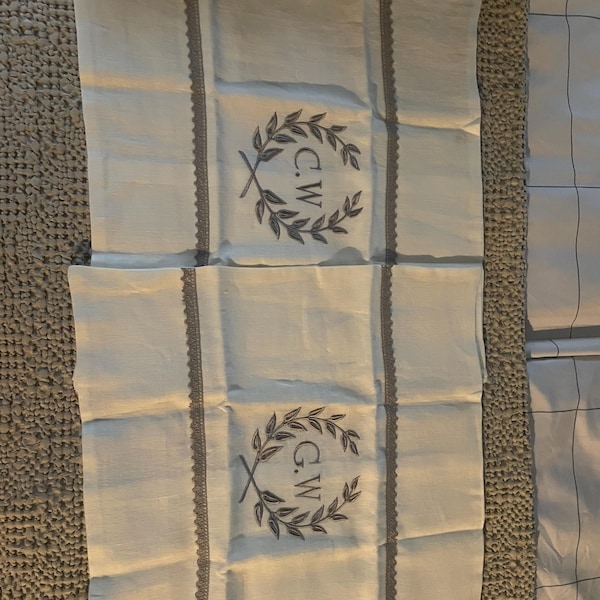 Embroidered Monogram Linen Pillowcase, Personalized Pillow Sham - Etsy
