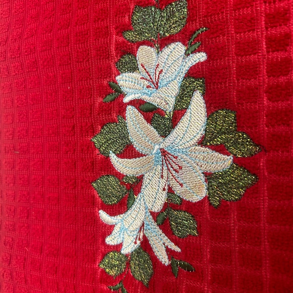 Lilies Embroidery Designs - Flower Embroidery Design Machine Embroidery ...