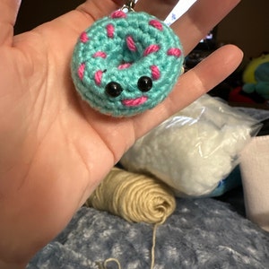 CROCHET PATTERN: Donut Keychain, Amigurumi Downloadable Beginner ...
