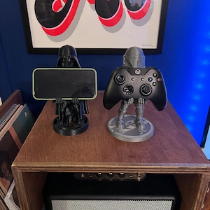 Nemesis Resident Evil Controller Stand Controller Holder - Etsy
