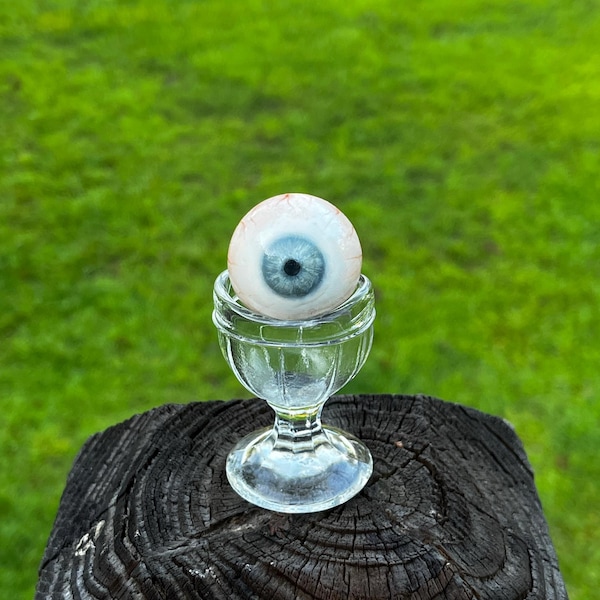 Custom Eyeball Sculpture - Etsy