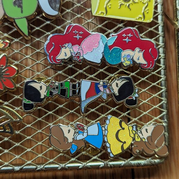 Mulan Inspired Hard Enamel Flip-pin - Etsy