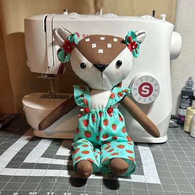 Deer Sewing Pattern PDF Make a Deer/reindeer Woodland Animal - Etsy