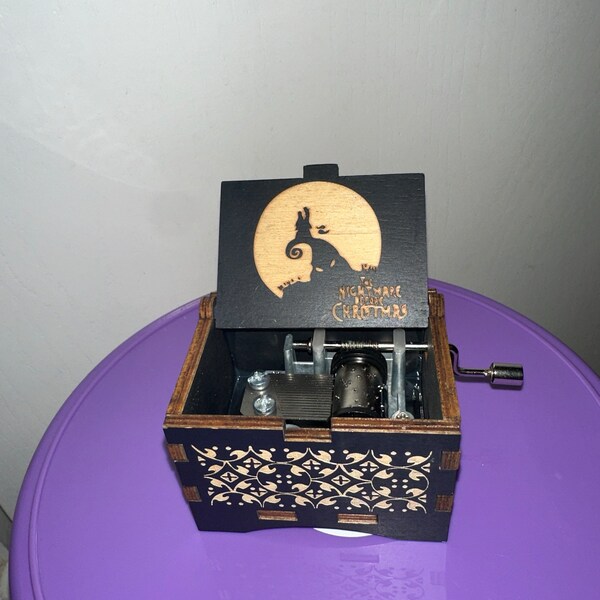 Nightmare Before Christmas Music Box: Plays "this is Halloween" - Etsy