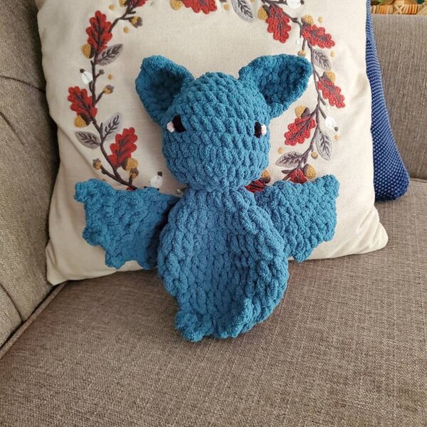 Bitty + Batty Crochet Pattern, Crochet Bat, Halloween , Snuggle Toy ...