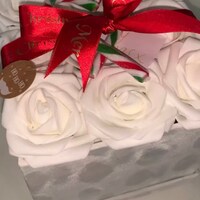 Luxury Lindor & Rose Box Gift Hatbox Home Decor Flower - Etsy Canada