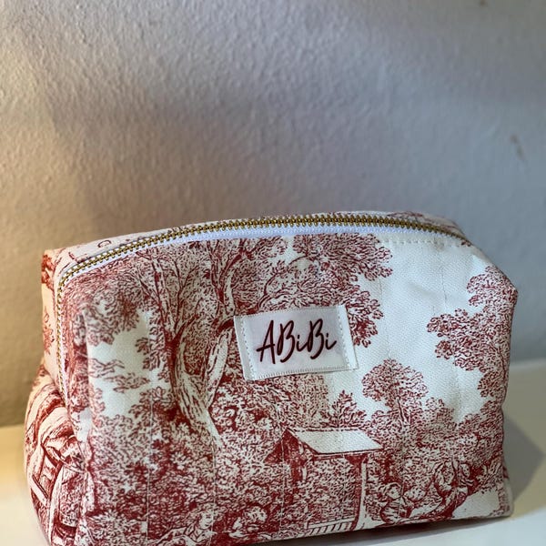 Quilted Makeup Bag Pattern | Cosmetic Bag Pattern | Zipper Pouch ...