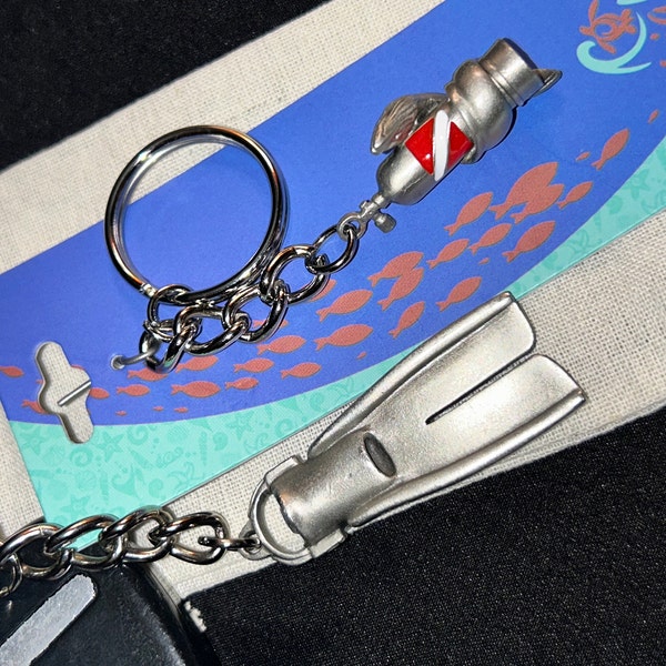 Diving Keychain for Men and Women - Dive Fin Keychain Big Blue Jewelry ...