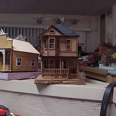 1:48 O Scale assembled Two Story House, Miltion Villa. - Etsy